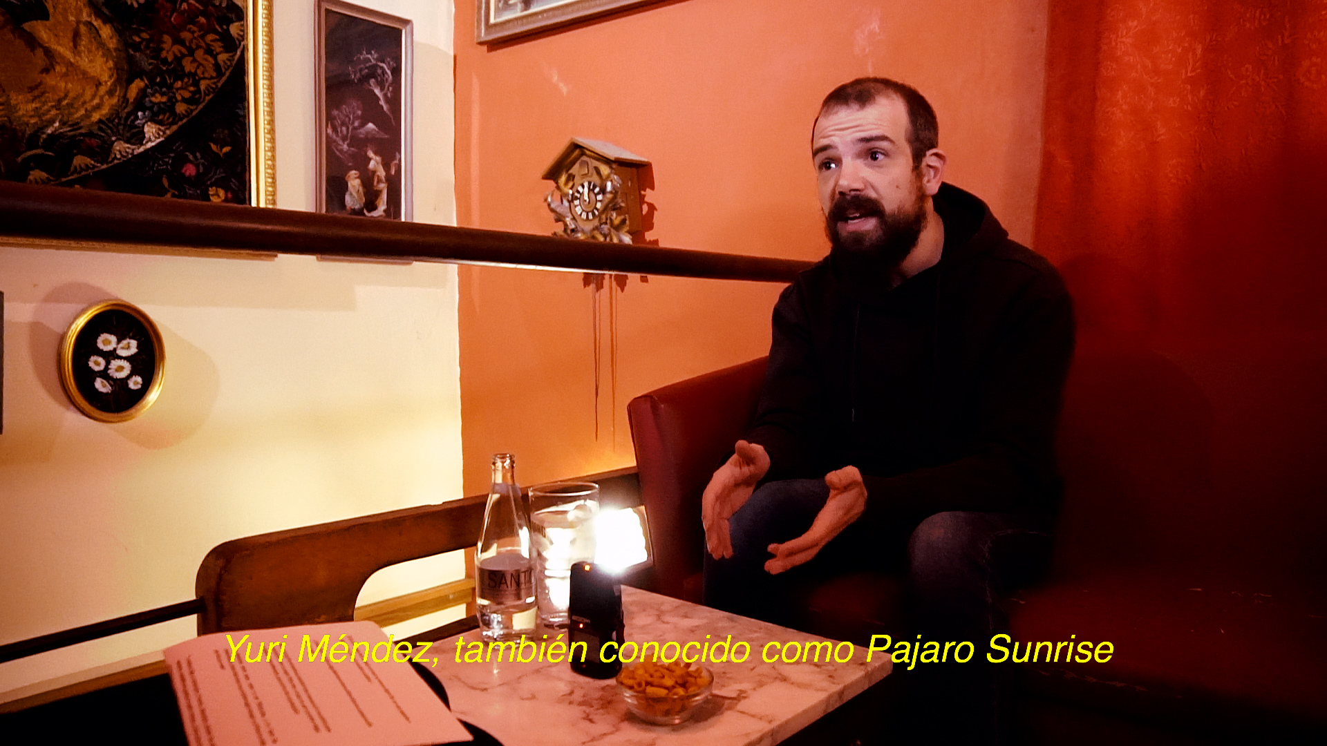 ENTREVISTA A PAJARO SUNRISE - VATIOS VATIOS /// ¡Dale al play!