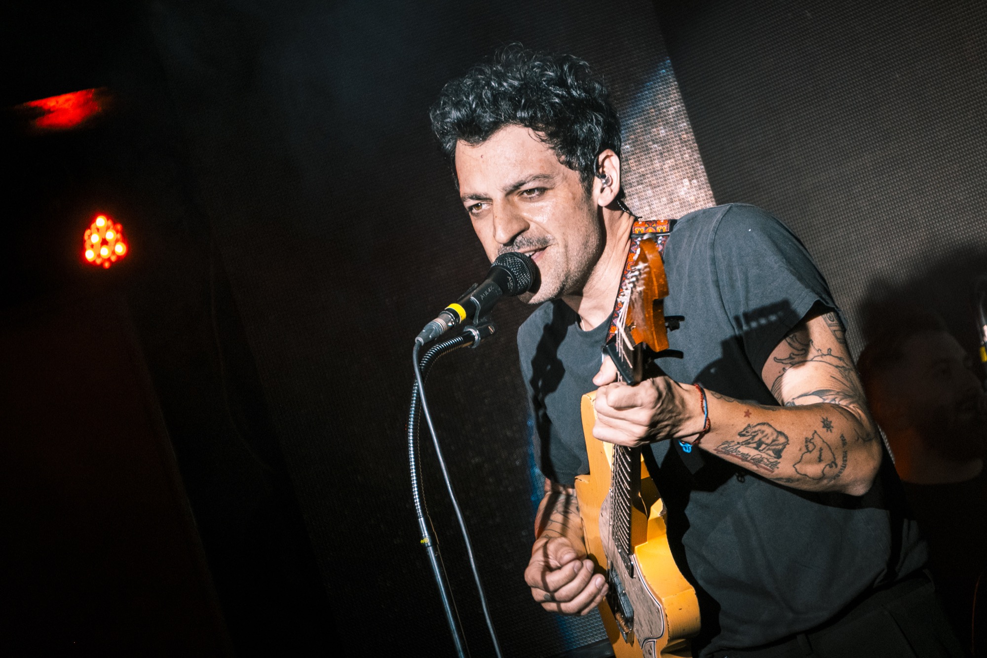 LUIS ALBERT SEGURA: RENOVADO Y REINVENTADO EN "AMENAZA TORMENTA ...